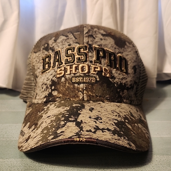 Bass Pro Shops | Accessories | Bass Pro Shops True Timber Trucker ...